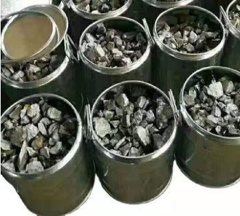Industrial Ferroalloy Ferro Vanadium 80% Factory Supply