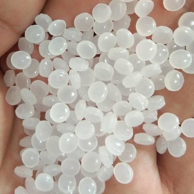 Non Toxic 230kg/H Recycled Hdpe Granules Wear Resistant Colored