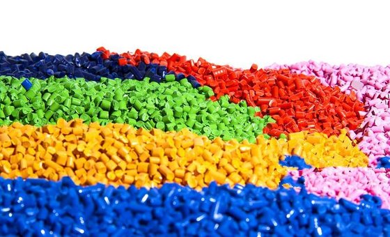 Colorful Recycled Polyethylene Pellets Nylon Plastic Styrene Polymerization