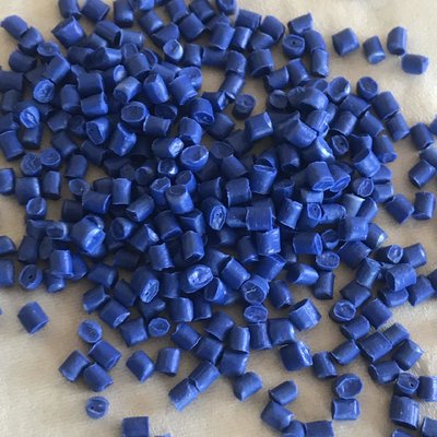 Multi Color Hdpe Recycled Polyethylene Pellets 150-230kg/H