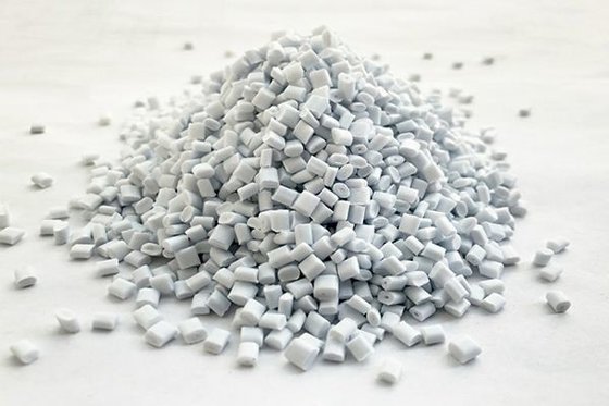 600-1000kg/H Hdpe Plastic Granules , SGS Hdpe Recycled Products