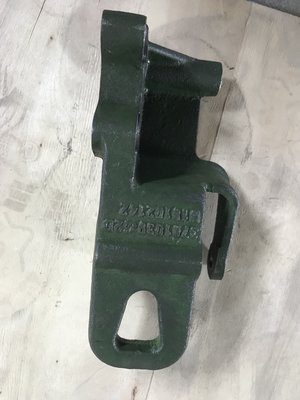 Hot Sale SDLG LG958L Wheel Loader Spare Parts 4110000970120 BRACKET 3701039-52D