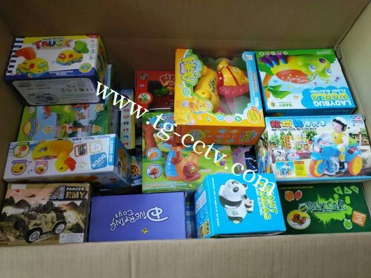 Sample Toys Miscellaneous, many quantities sold by weight price