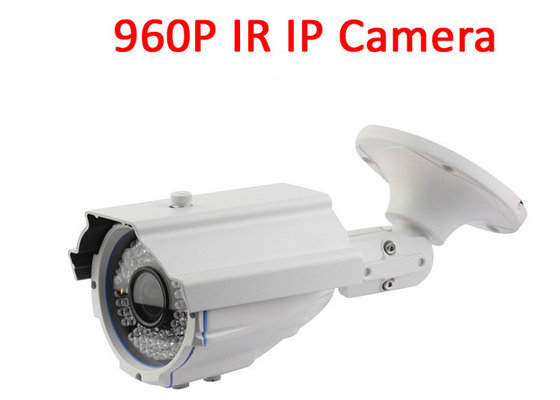72pcs Bullet type PIR Sensor IP Camera High Resolution 1 / 3 " SONY Sensor