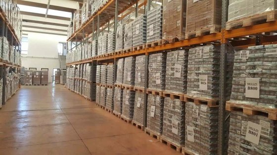 Hong Kong Warehouse service in Hong Kong, warehousing cost charge fee and loading unloading, transportation
