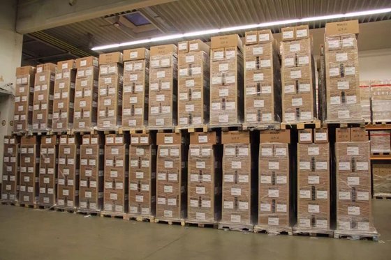 Hong Kong Warehouse service in Hong Kong, warehousing cost charge fee and loading unloading, transportation