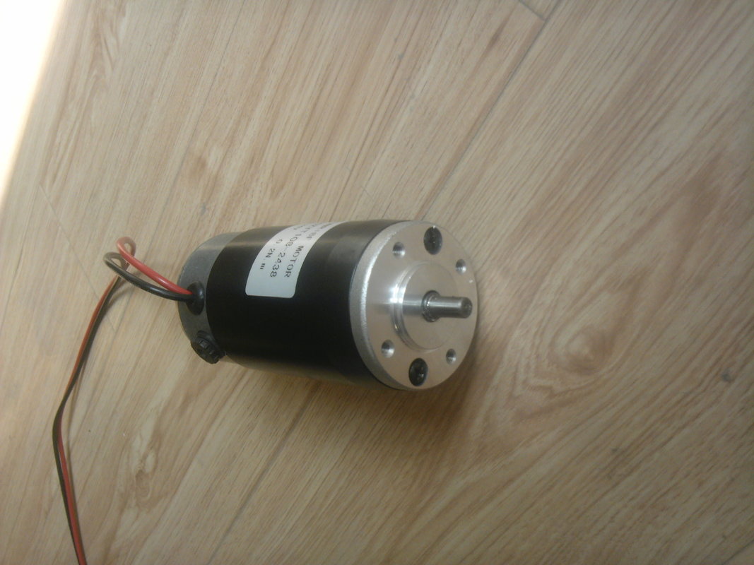 52ZY100  24V 3000RPM  40W  0.19N.M low voltage brushed dc motor