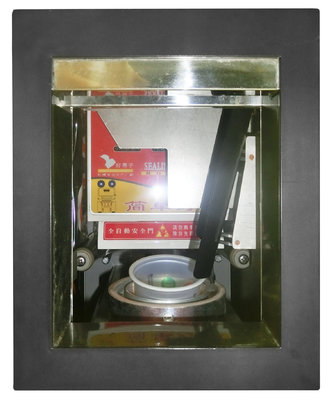 white color VA1 220V orange juice vending machine for supermarket supplier