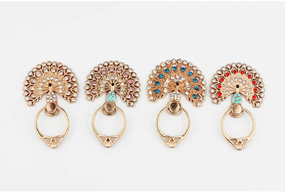 2017 Gifts Cute Universal Metal 360 degrees rotation peacock metal diamond sucker finger phone ring holder for iPhone6 7
