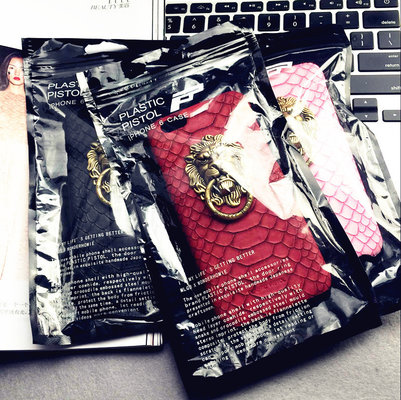Latest Hot Selling New Design Snake Skin Lion Head Ring Stander pu mobile phone case for iphone 8