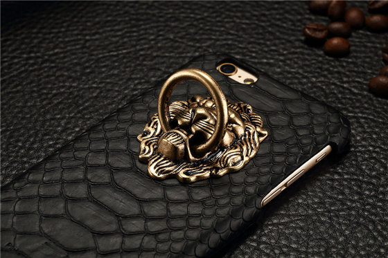 Latest Hot Selling New Design Snake Skin Lion Head Ring Stander pu mobile phone case for iphone 8