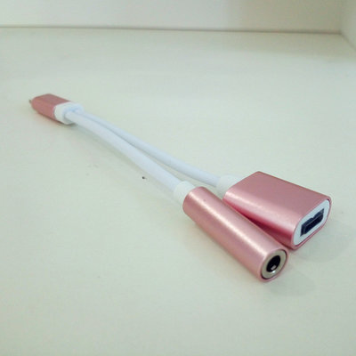 Converter USB Date able for iPhone 7 8 earphone adaptor data cable to 3.5mm Headphone Headset charger charging earphone