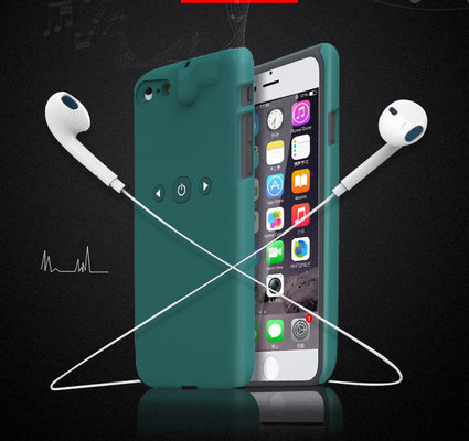 wireless bluetooth smart phone case with 3.5mm DC music interface and charging port for iPhone 7 8plus