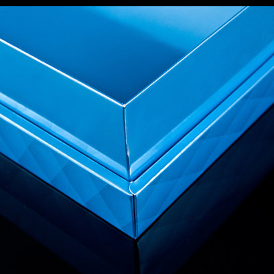 Custom hard box High-end luxury Skin care products Set Colorful box package