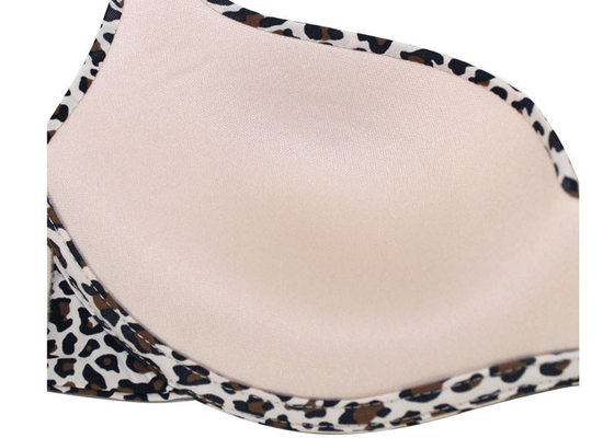 Les femmes sans fil de soutien-gorge de nature d'impression sauvage de léopard sans couture soulèvent des soutiens-gorge