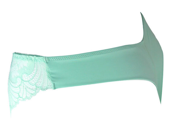 Basse taille de belles pleines de dentelle lanières sexy de femmes, style de attirance