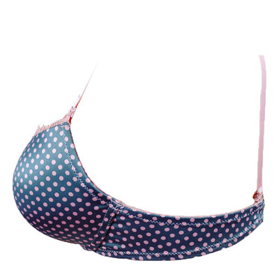 Les filles sexy de coton capitonnées soulèvent, centre de plongeon avec de jolis pendants