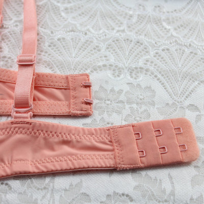 Soutiens-gorge matelassés de mousse Microfiber de tasse coupés par beige de femmes molles de soutien-gorge qui respecte l'environnement