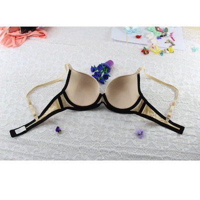 Le coton confortable mou de dentelle d'Underwire Microfiber soulèvent le soutien-gorge des soutiens-gorge de femmes de 3/4 tasse