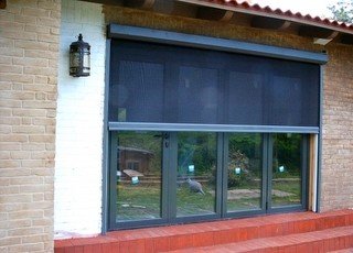 No bottom rail motorized retractable screen for balcony and garage door