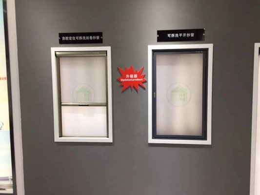 Home decoration roll up retractable mosquito screens for windows