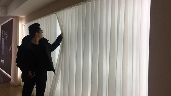 Window blinds curtain motor with fabric track for hotel drapes