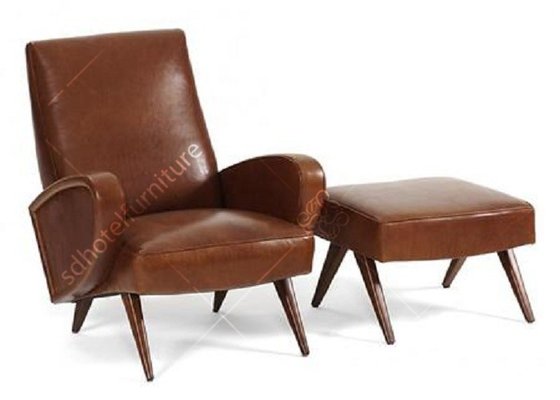 Fashion Style Leather Hotel Furniture Lounge Chairs Oak Solid Wood Frame Standard Size