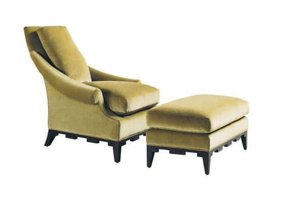 Luxury Customized Lounge Seating For Bedrooms , Comfortable Small Upholstered Chairs