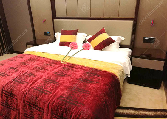 Eco -  Friendly Marriott Luxury Hotel Bedroom Furniture With Modern King Bed