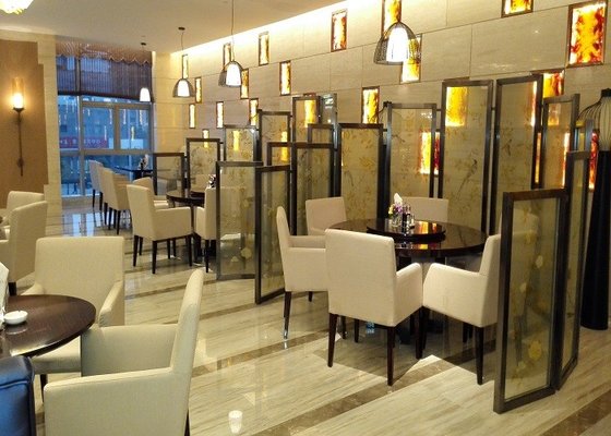 Genuine Leather Commercial Restaurant Furniture Large Size Environment - Friendly