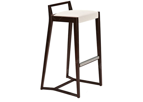 Modern Solid Wood Commercial Bar Furniture Bar Stools With Back 480 * 520 * 1100mm