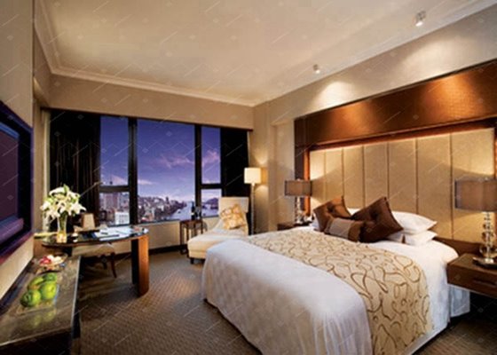 Luxury Wooden Holiday Hotel Bedroom Furniture With White Elegant Room