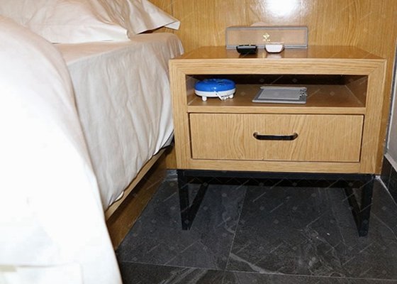 Modern Hotel Standard Bedroom Furniture With Wood Veneer