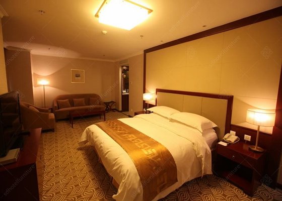 Modern Elegant Hotel Bedroom Furniture Sets With MDF / Solid Wood