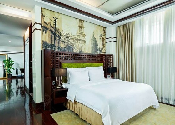 Customized Classic  SImple Luxury Hotel Bedroom Furniture Queen Size Bed