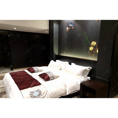 Luxury Wooden Villa / Hotel Bedroom Furniture Sets Customized Size