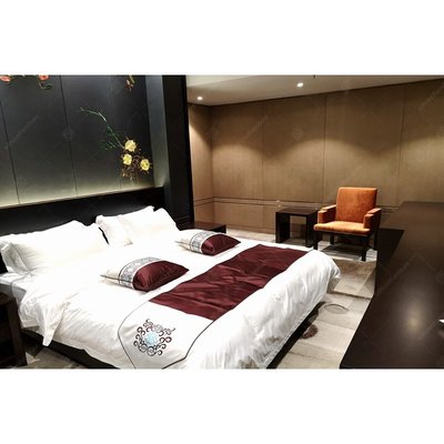 Luxury Wooden Villa / Hotel Bedroom Furniture Sets Customized Size