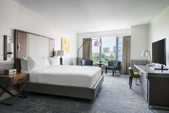 Elegant Commercial 5 Star Hotel Bedroom Furniture / Full Size Bed Sets