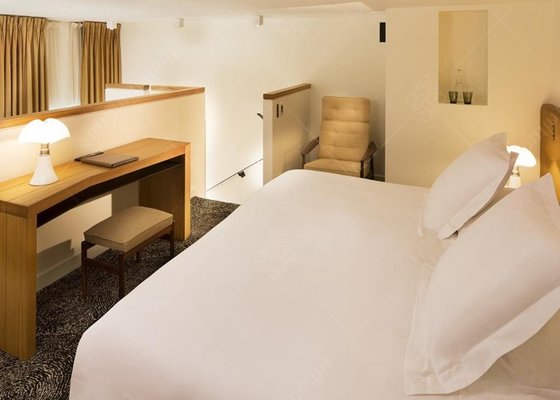 Four Seasons Hilton Bedroom Hotel Furniture Set Environmental Protection