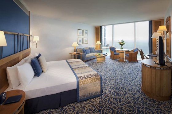 Custom Made 5 Star Hilton Hotel Furniture / Hospitality Bedroom Furniture Sets