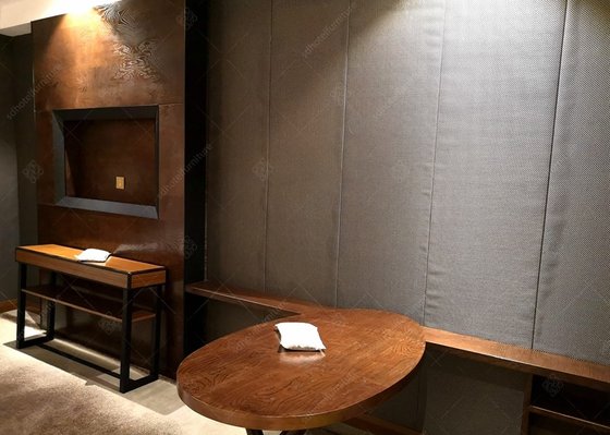 Luxury Wooden Antique Hotel Furniture Dubai With 4 Poster Bed Customized Color