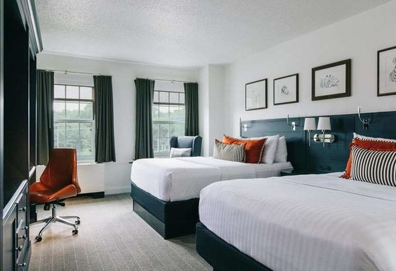 Custom Marriott Hotel Furniture With Pecorative High - Pressure Lcminate