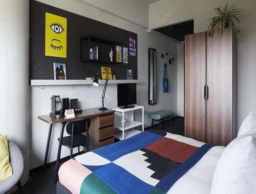 Simpty Hotel Bedroom Suite Furniture With MDF / Plywood Desk SGS FSC