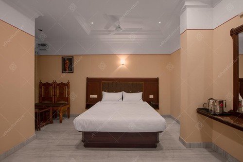 India Lance Hotel Project Furniture Set With SGS E1 / E0 Grade Plywood