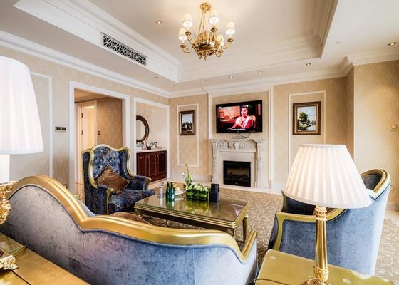 Luxury Marriott Hotel Room Furniture Sets / 5 Star Hotel Bedroom Furniture