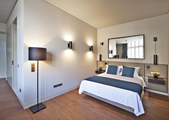 High Gloss Hotel Apartment Furniture Sets / Economical Hotel Bedroom Sets