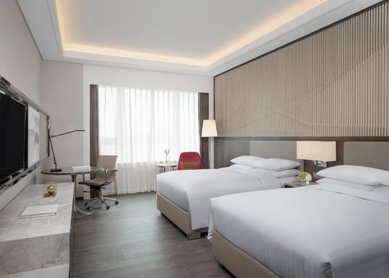 Solid Wood Contemporary Marriott Hotel Living Room Furniture