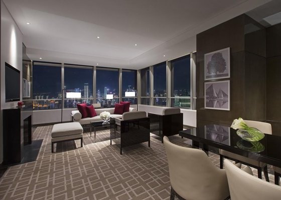 Comfortable Modern Leather Hotel Style Bedroom Furniture