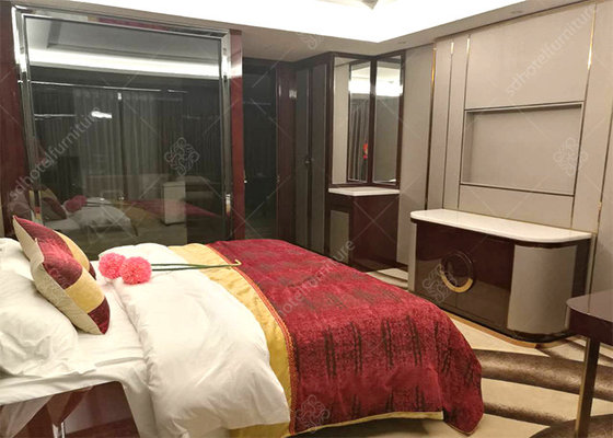 Eco -  Friendly Marriott Luxury Hotel Bedroom Furniture With Modern King Bed