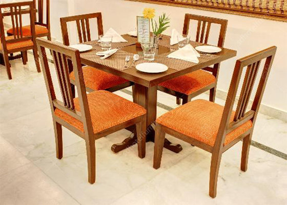 Simple Style Lounge Commercial Restaurant Tables , Modern Restaurant Seating